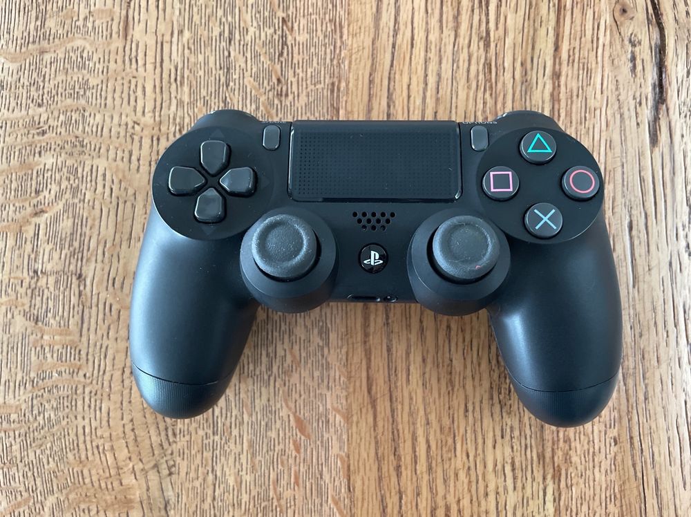 Original Playstation 4 Controller ab 1.- (!) | Kaufen auf Ricardo