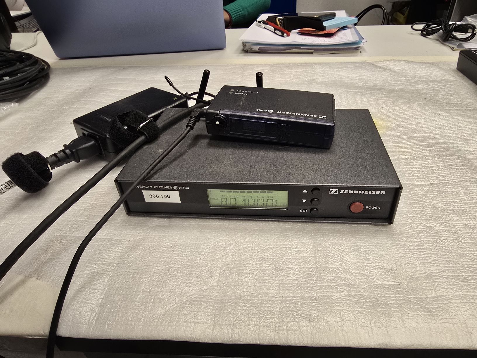 SENNHEISER EW 300 GUITAR WIRLESS SYSTEM Freq 790 - 822 MHz (Gebraucht ...