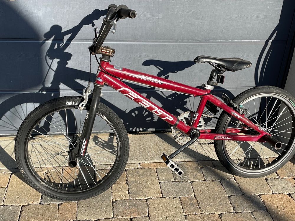 BMX Bike FELT mit Pegs | Kaufen auf Ricardo
