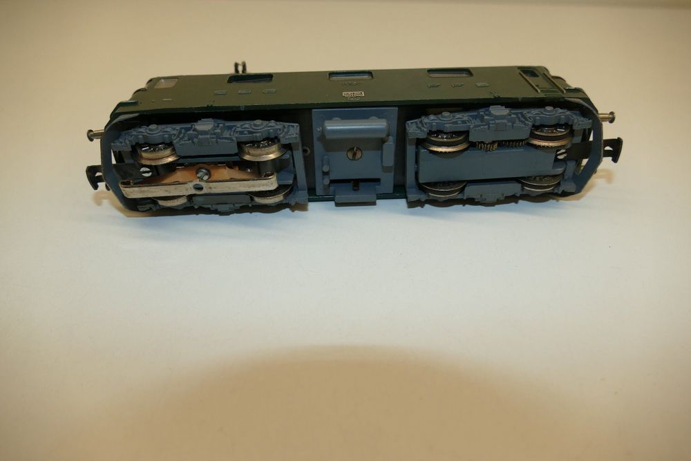 Hag H0: SBB Re 4/4 II E-Lok Nr. 11207. (Gebraucht) in Niederhasli für CHF 69 – mit Lieferung auf ...