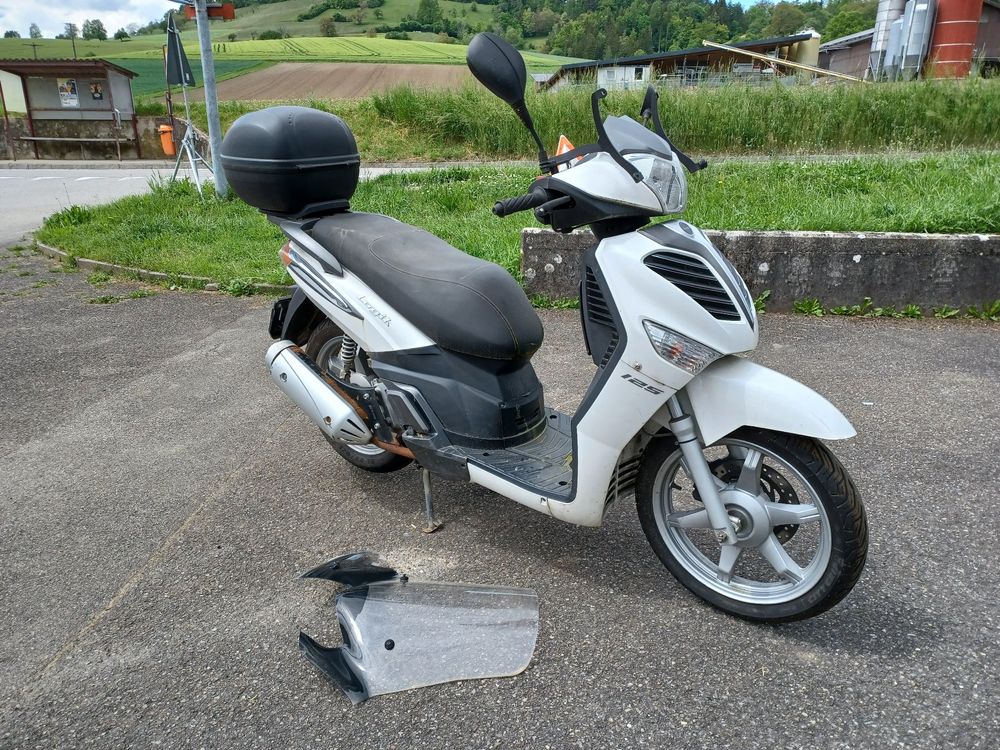 Tell Logik 125 Roller Scooter mit Windschild Topcase | Acheter sur Ricardo