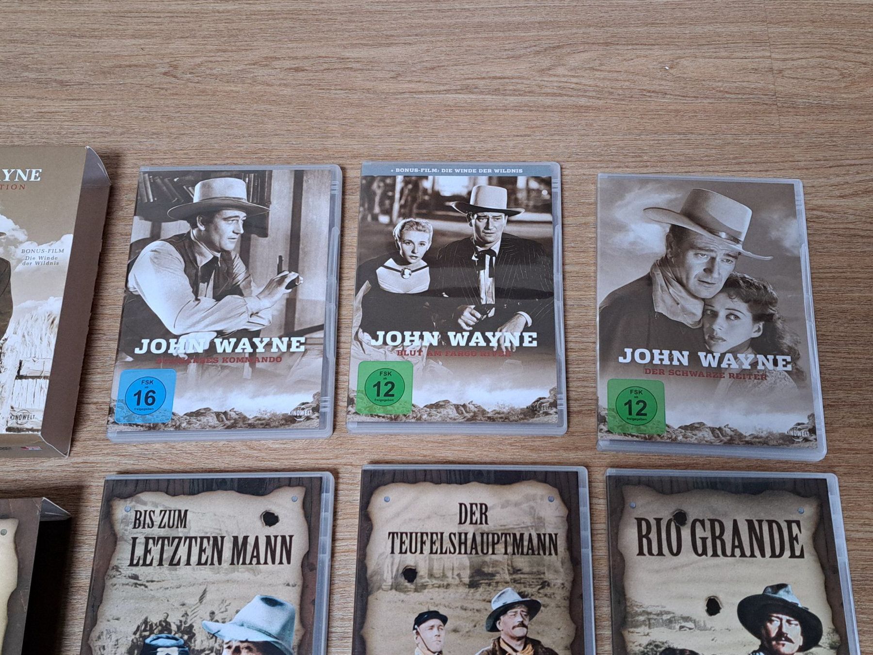 Set mit 6 verschiedenen Filmen mit John Wayne (Neu (gemäss Beschreibung ...