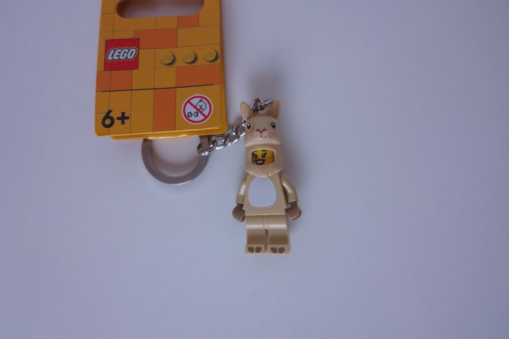 LEGO Schlüsselanhänger Mädchen im Lama-Kostüm (Neu (gemäss Beschreibung ...