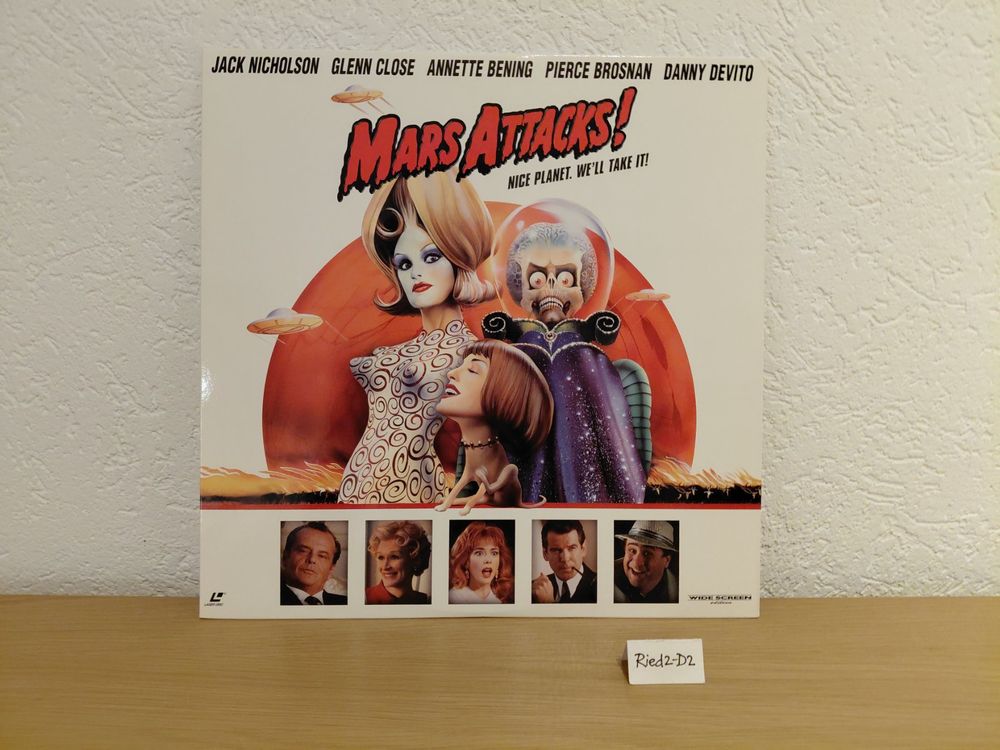 LaserDisc NTSC USA Tim Burton Mars Attacks! [14480] (Gebraucht) in La ...