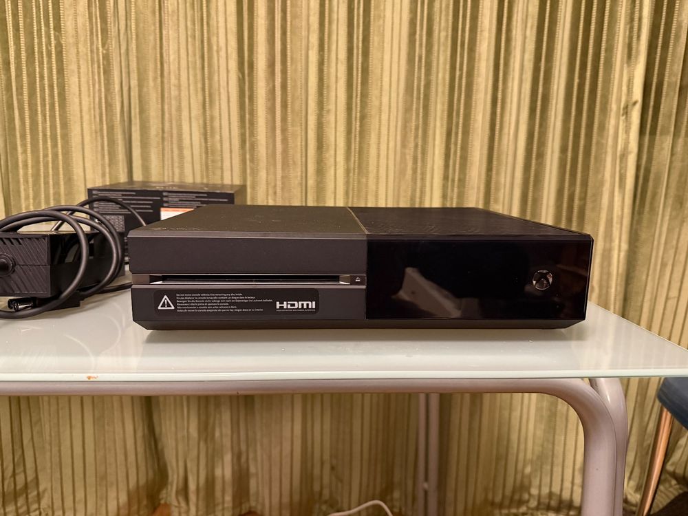 Xbox One 1TB mit Elite Controller. (Gebraucht) in Oetwil am See für CHF ...