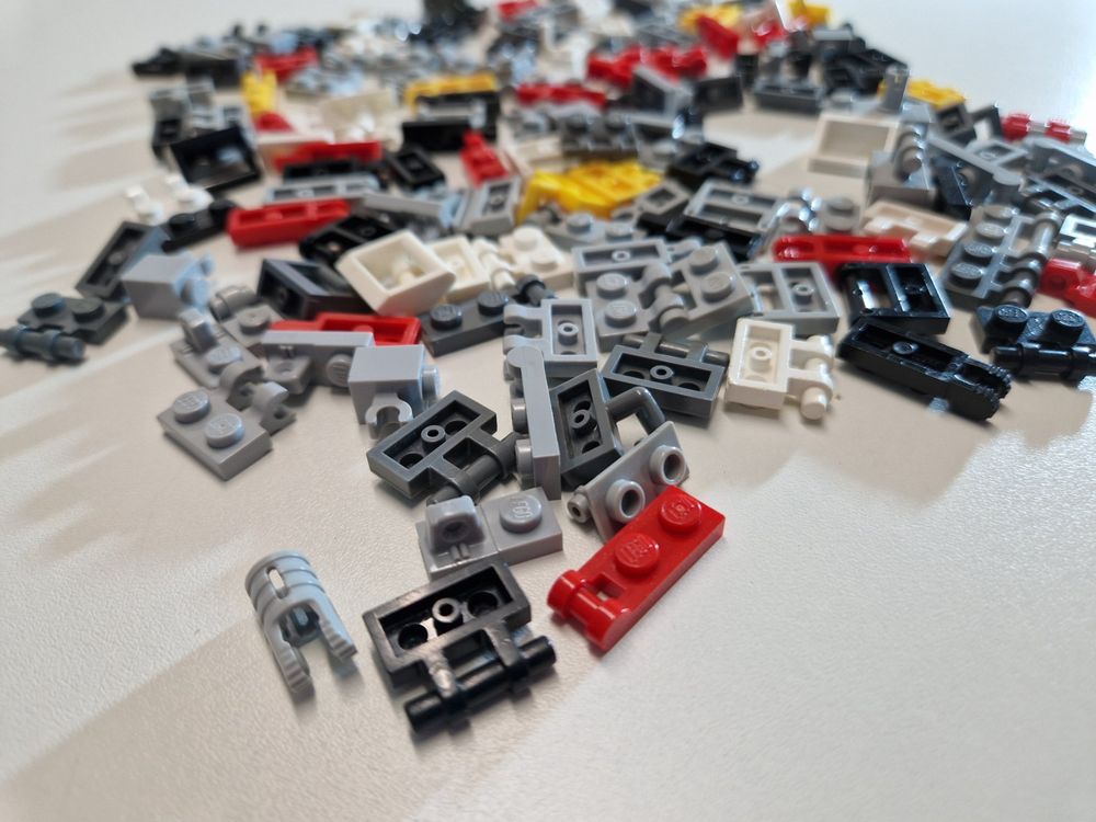 LEGO 158 Stk. Kleinteile Scharniere Laschen Verbinder Steine | Kaufen ...