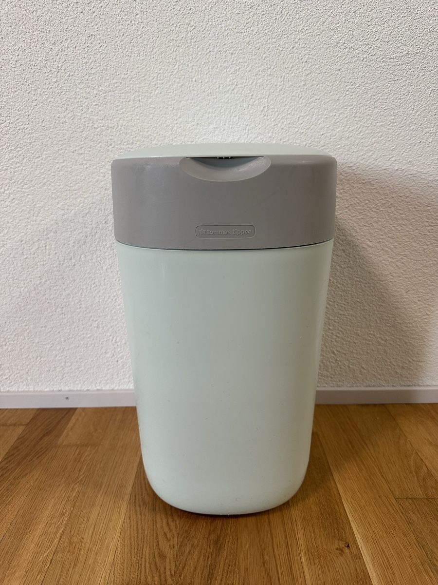 Tommee Tippee Twist and Click Nappy Disposal Bin (Gebraucht) in ...