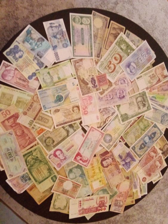 200 banknotes LOT Worldwide 0004 (Gebraucht) in Wetzikon für CHF 160 ...
