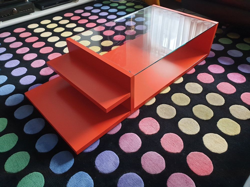 Table basse Coffee table "Scala" orange (D'occasion) à Sion pour CHF 45 – retrait uniquement ...