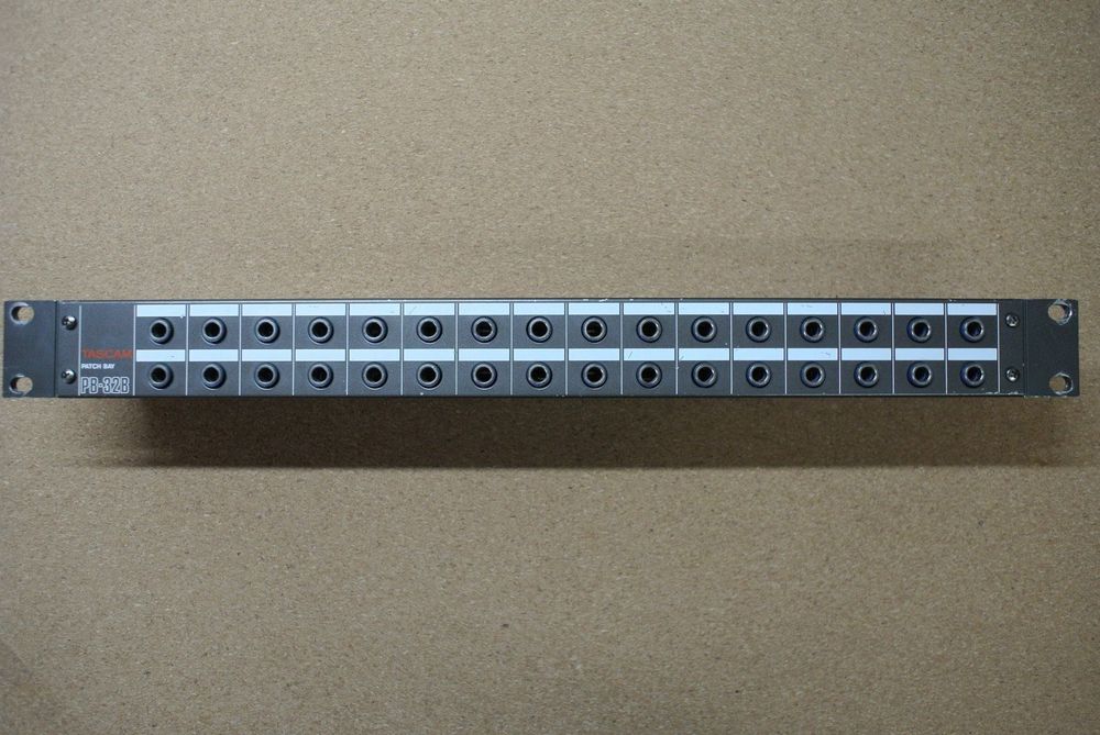 Tascam Patch Bay PB-32B (Gebraucht) in Birsfelden für CHF 60 – mit ...