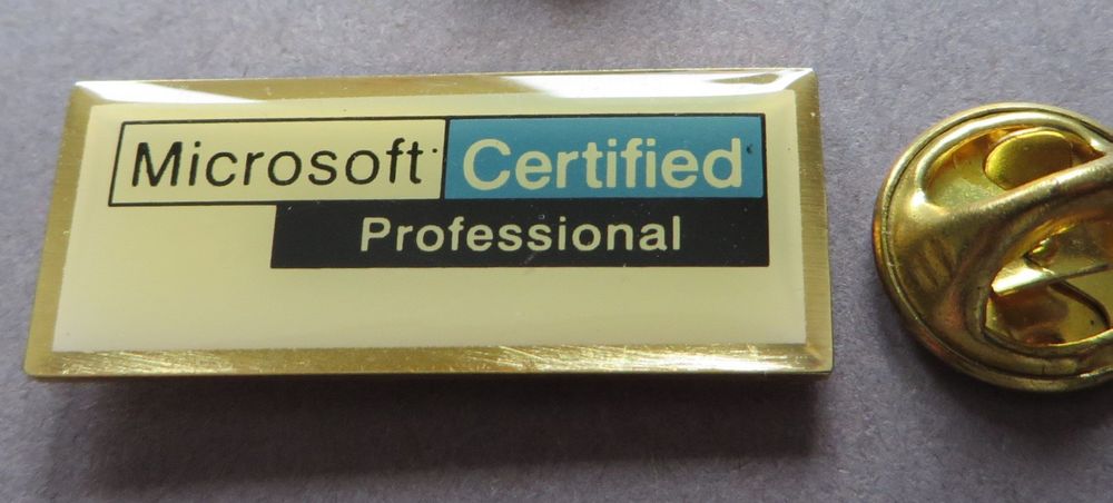PIN, MICROSOFT PROFESSIONAL CERTIFIED (Gebraucht) in Neuhausen für CHF 1 – mit Lieferung auf ...