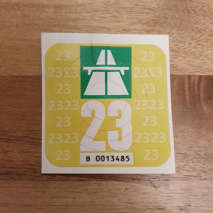 Autobahnvignette 2023, neu (Neu und originalverpackt) in Speicher für CHF 28 – mit Lieferung auf ...