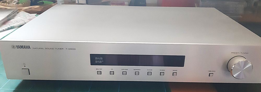 YAMAHA T-D500 DAB/DAB+ Tuner inkl.DAB-Zimmerantenne, FB etc. (Gebraucht ...