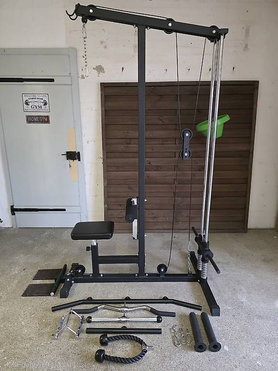 Latzug plus 6 griffe & 50 mm adapter (Gebraucht) in Schaffhausen für ...