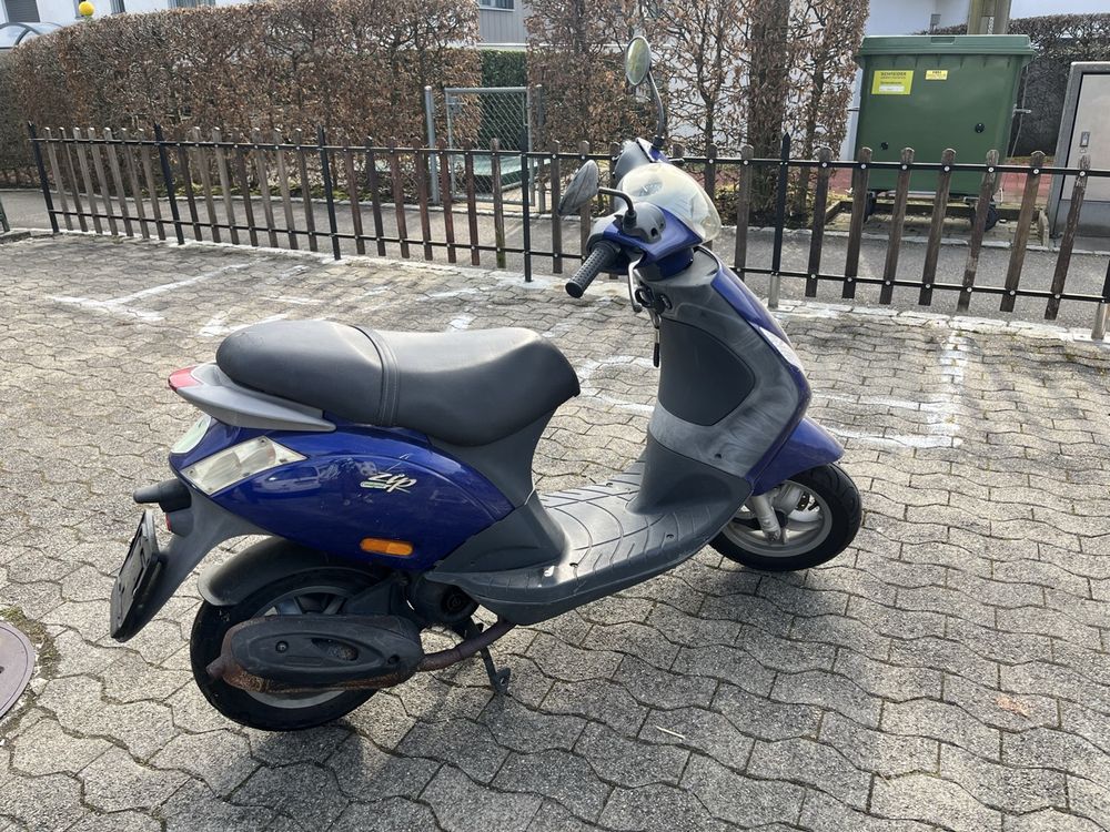 Piaggo ZIP Roller 50ccm (Defekt) in männedorf für CHF 202 – nur ...
