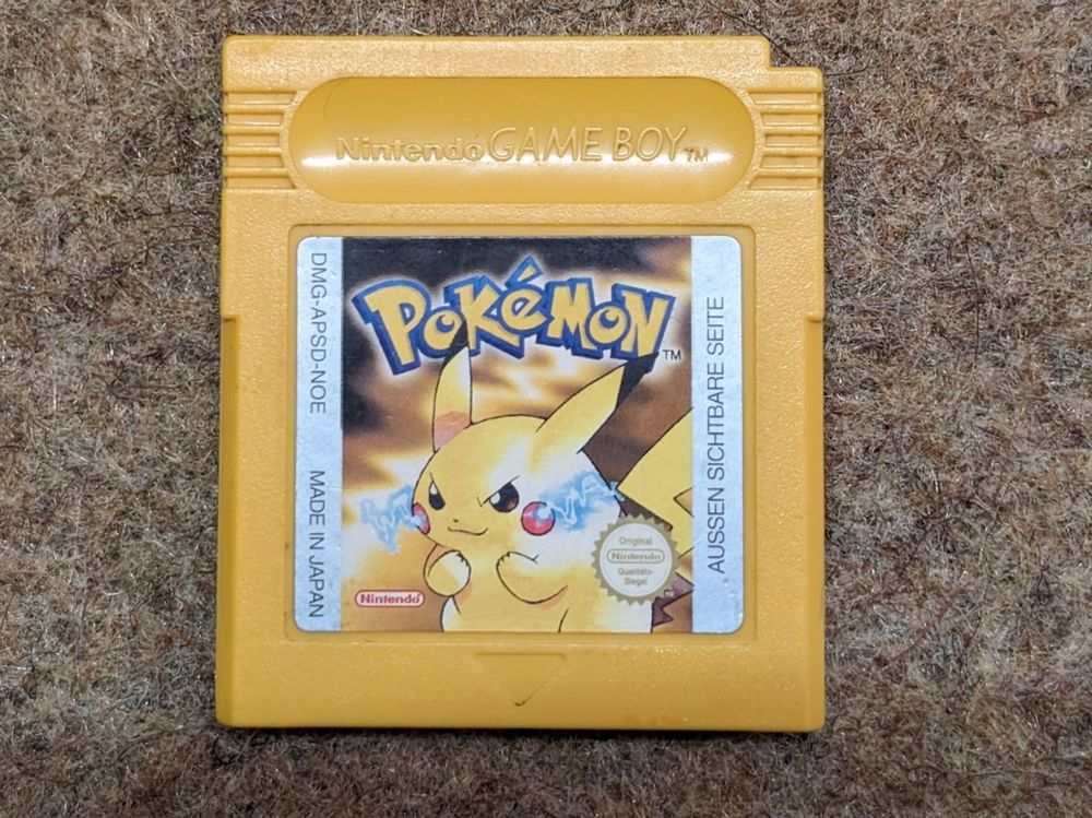 Nintendo Gameboy Pocket Pokemon Edition + Pokémon Gelb (Gebraucht) in ...