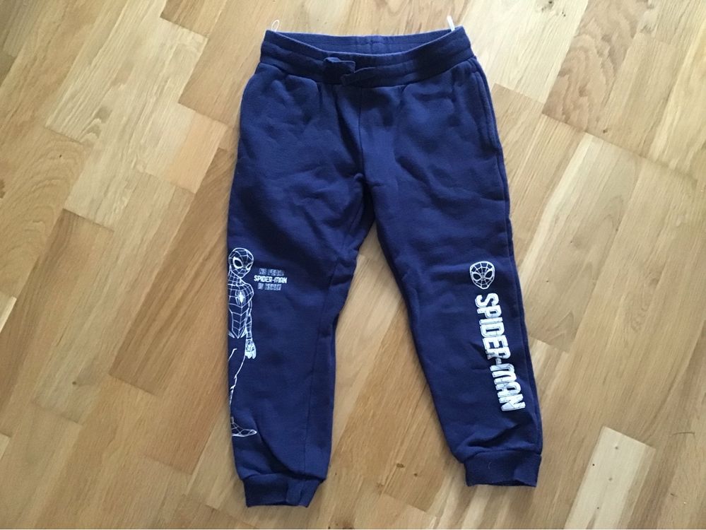 C&A Warme Jogginghose Gr. 110 Spider-Man (Gebraucht) in Seuzach für CHF ...