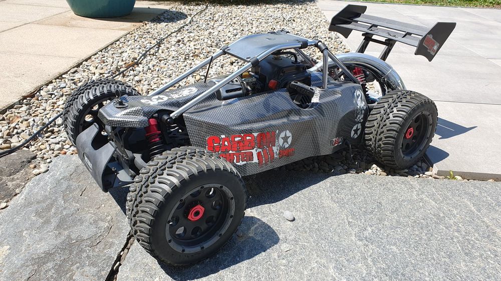 Reely Carbon Fighter III 1:6 - Neuwertig (Gebraucht) in Emmenbrücke für ...