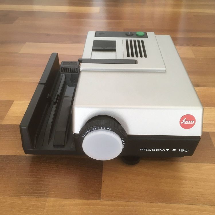 Diaprojektor LEICA Pradovit P 150 (Gebraucht) in Zürich für CHF 50 – nur Abholung auf Ricardo kaufen