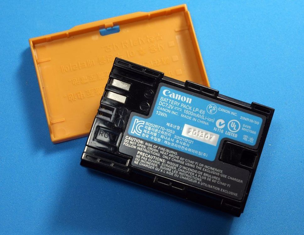 Original Canon Battery Pack LP-E6 (Gebraucht) in Frick für CHF 15 – mit ...
