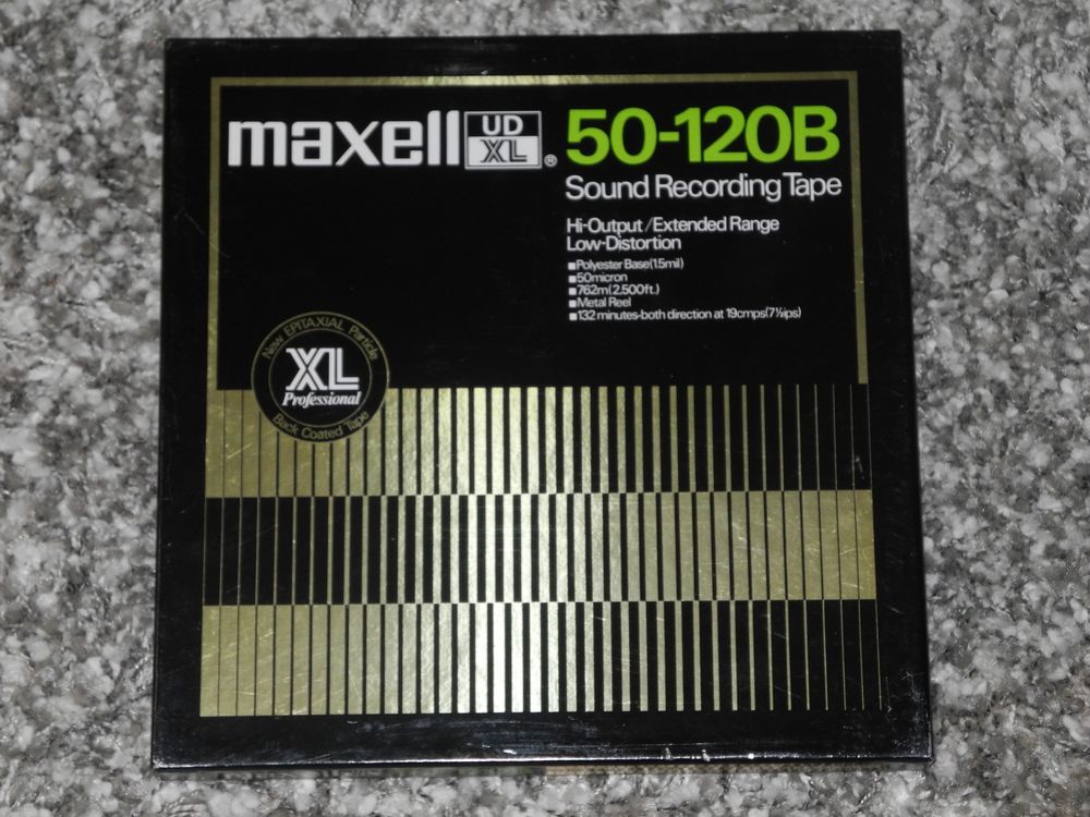 MAXELL UD XL METALLSPULE IN SILBER MIT BAND - TOP ZUSTAND | Kaufen auf Ricardo