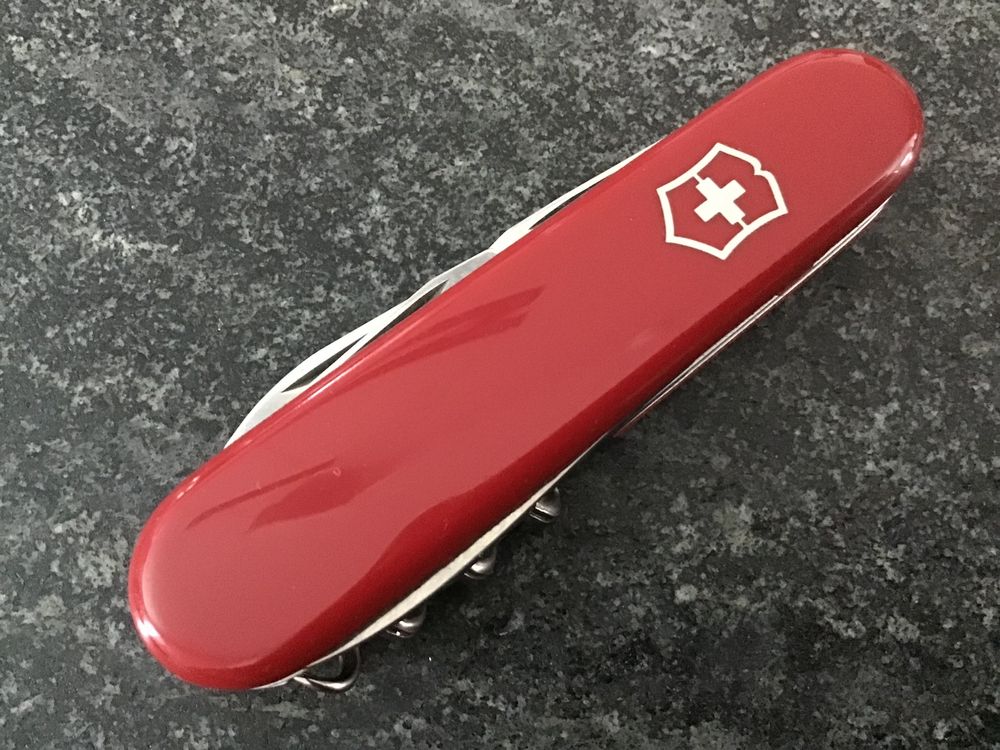 Victorinox Schweizer Sackmesser "DAS ORIGINAL" (Gebraucht) in Bachenbülach für CHF 12 – mit ...