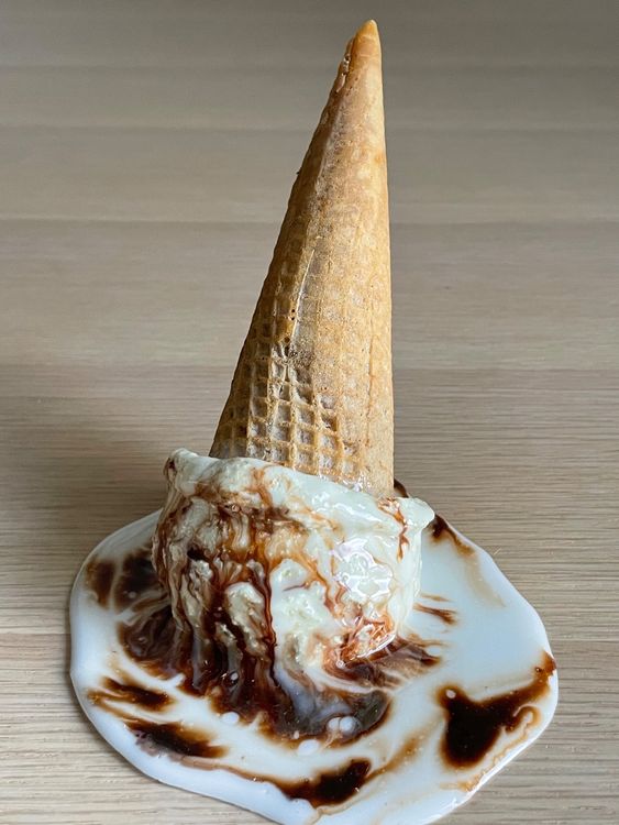 Künstliche Lebensmittel: Glace Eis Cornet | Kaufen auf Ricardo