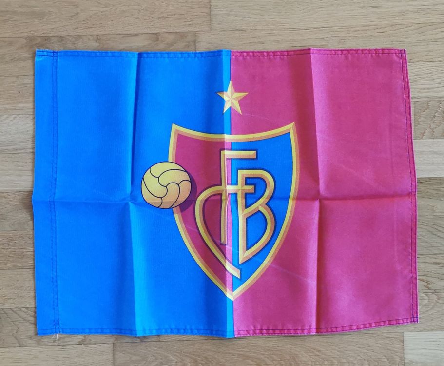 FC Basel Fahne 64 x 47 cm (Gebraucht) in Emmenbrücke für CHF 9 – mit ...