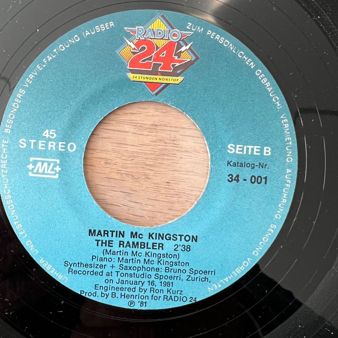Martin McKingston - Radio Station On The Mountain / 1. Swiss (Gebraucht ...
