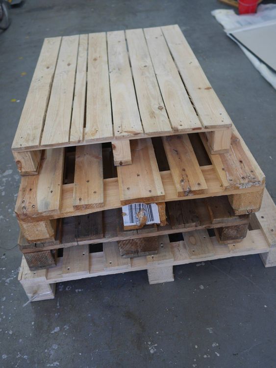 2 Euro Paletten, 2 Paletten | Kaufen auf Ricardo