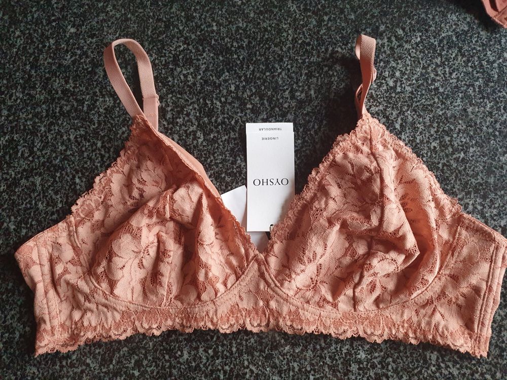 Oysho BH 85B (Neu und originalverpackt) in Grandval für CHF 3.95 – mit Lieferung auf Ricardo kaufen