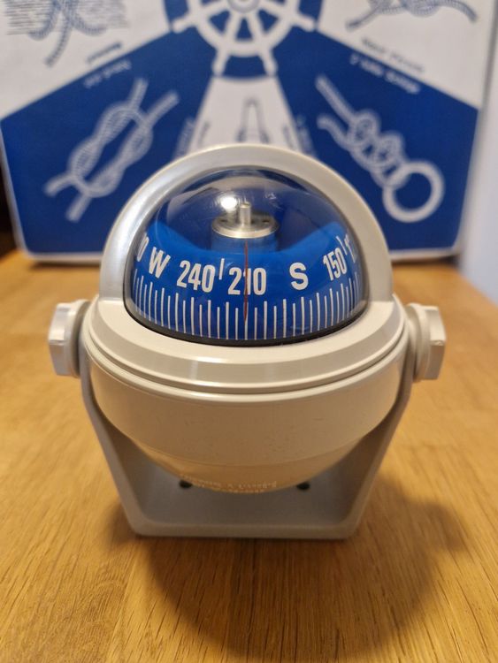Kompass (Neu (gemäss Beschreibung)) in Birr für CHF 19 – mit Lieferung auf Ricardo kaufen