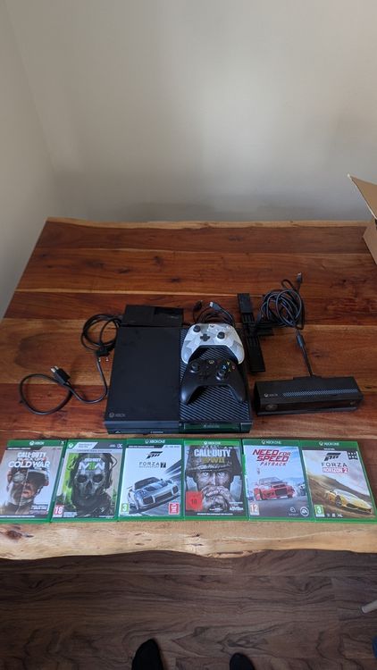 Xbox One mit 2 Controller und 6 Spiele (Gebraucht) in Luzern für CHF 90 ...