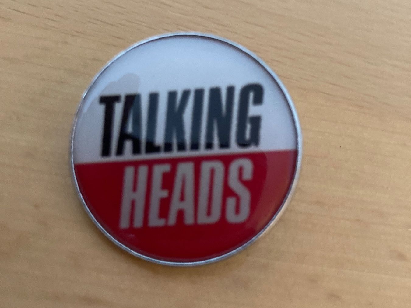 Talking Heads Pin Anstecker Rock Punk Metal Pop (Neu (gemäss ...