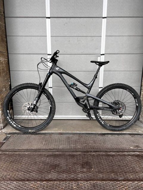 Capra Pro AL - Black Magic - XL - YT Industries (Gebraucht) in für CHF ...