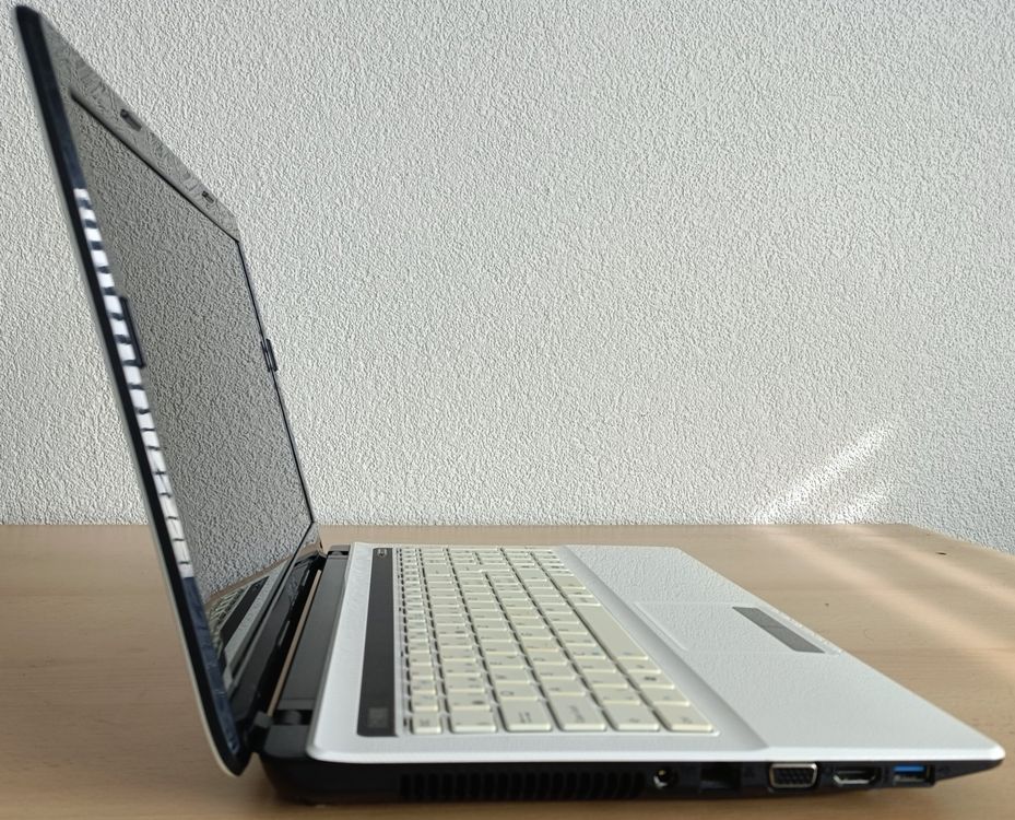 Laptop Asus X53S Windows 11 + MS Office 2021 Pro | Kaufen auf Ricardo