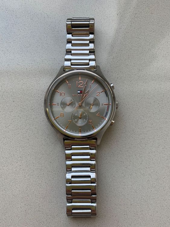 Tommy Hilfiger Damen Armbanduhr | Kaufen auf Ricardo