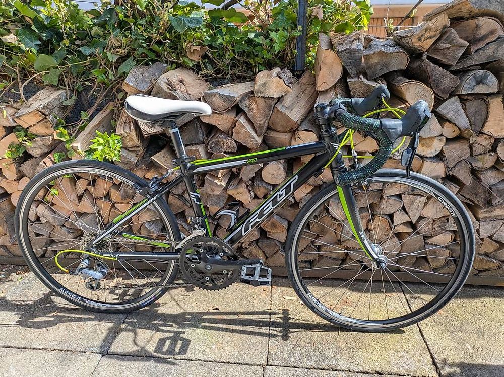 Kinder Rennrad Felt F24 (Gebraucht) in Bremgarten AG für CHF 375 – nur ...