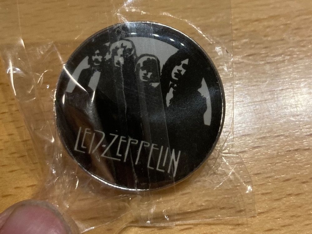 Led Zeppelin Pin Anstecker Punk Rock Metal Pop | Kaufen auf Ricardo