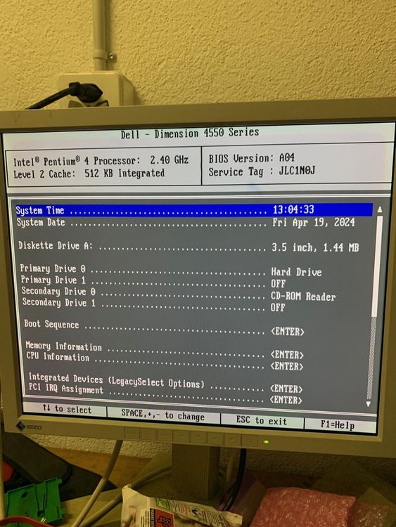 DELL Dimension 4550 mit Intel(R) 4 CPU @ 2.40 GHz 1536MB RAM (Gebraucht ...