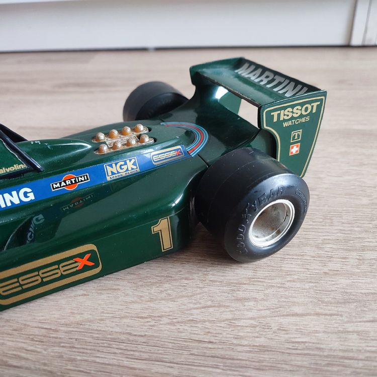 Burago Lotus MK4/79 Martini-Tissot 1:14 (Gebraucht) in Bütschwil für ...