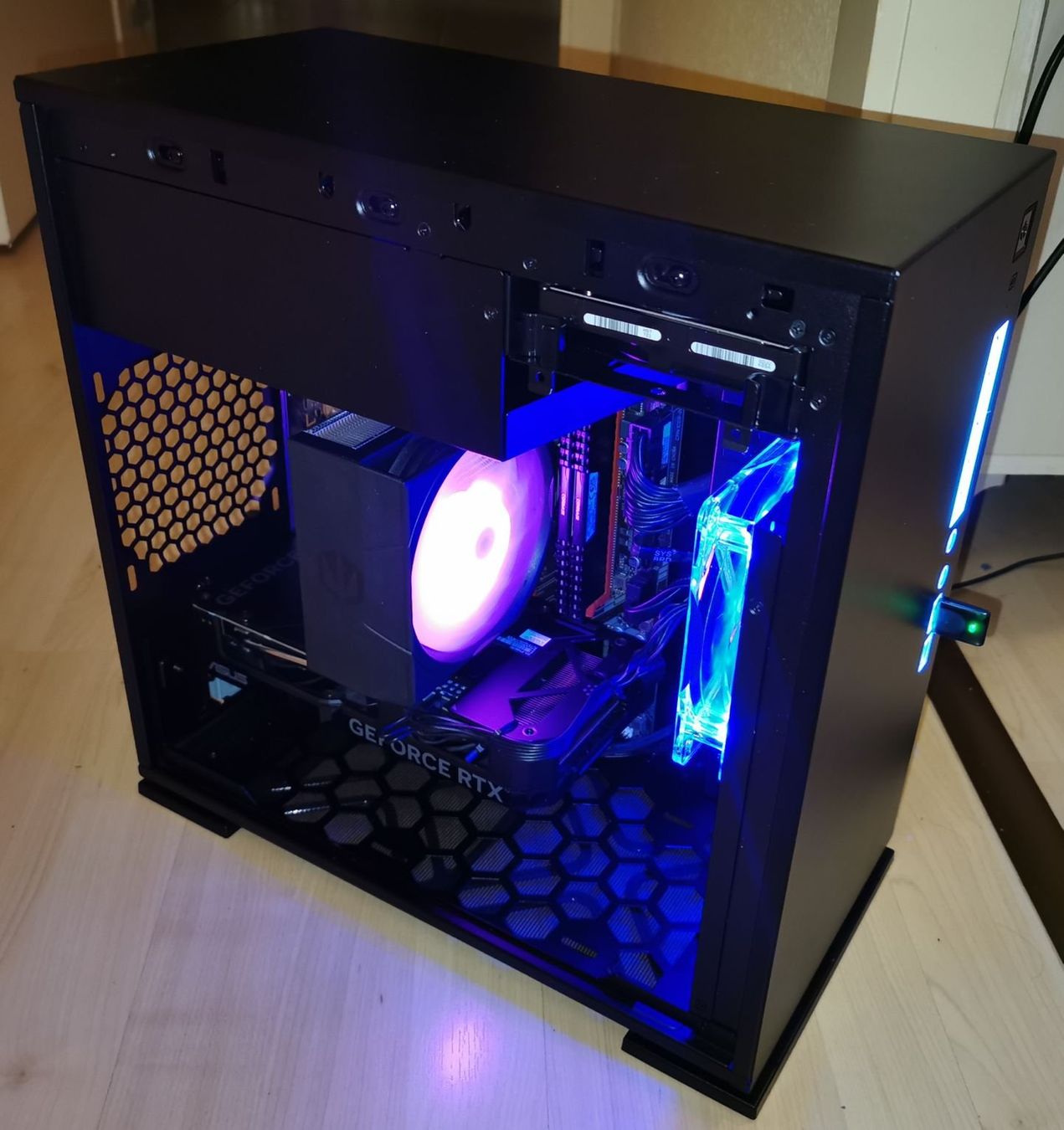 PC Gaming dans un boîtier Erazer ,I5 -12400F,composant neuf (Neuf (Voir ...