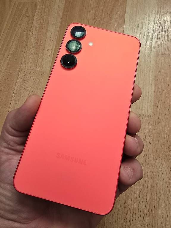 Samsung Galaxy S25 plus 12/512GB Coral Red (Gebraucht) in Zürich für ...