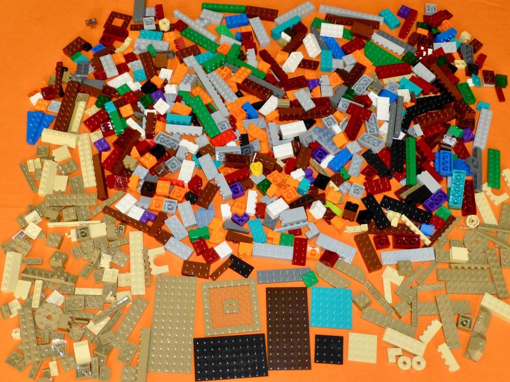 Lego / 1 Kilo bunt gemischte Bausteine/Plättli (Gebraucht) in Langnau am Albis für CHF 25 – mit ...