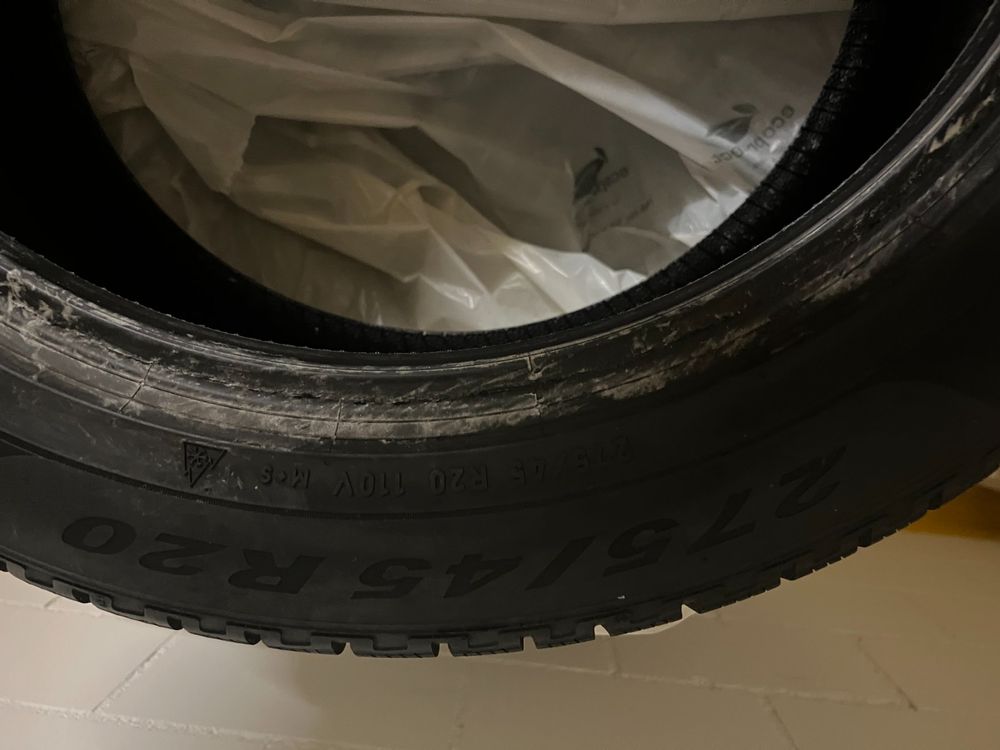 Winterreifen Pirelli Scorpion 275/45 R20 | Kaufen auf Ricardo