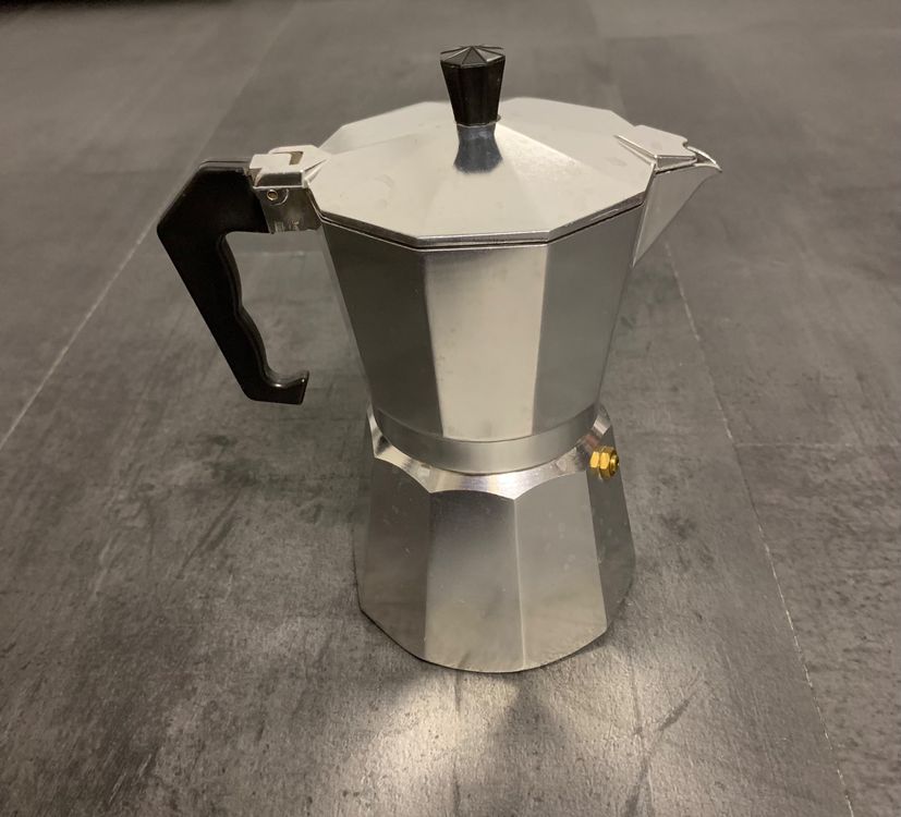Mocca Espresso Kaffeemaschine (Gebraucht) in Embrach für CHF 10 – nur ...