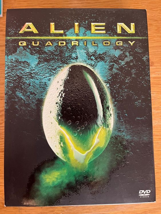 Alien - Quadrilogy (Coffret, 9 DVD, SF Culte, Ridley Scott) | Kaufen ...