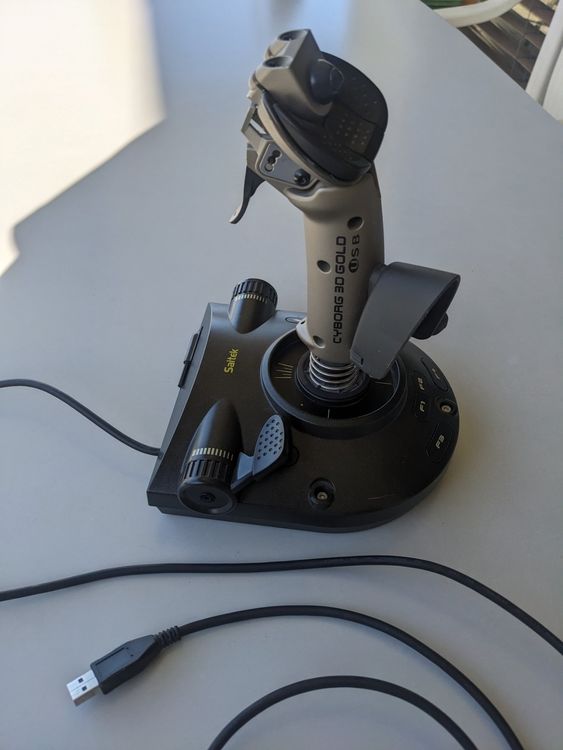 Joystick Saitek cyborg 3d gold usb (L und R Händer) (Gebraucht) in ...