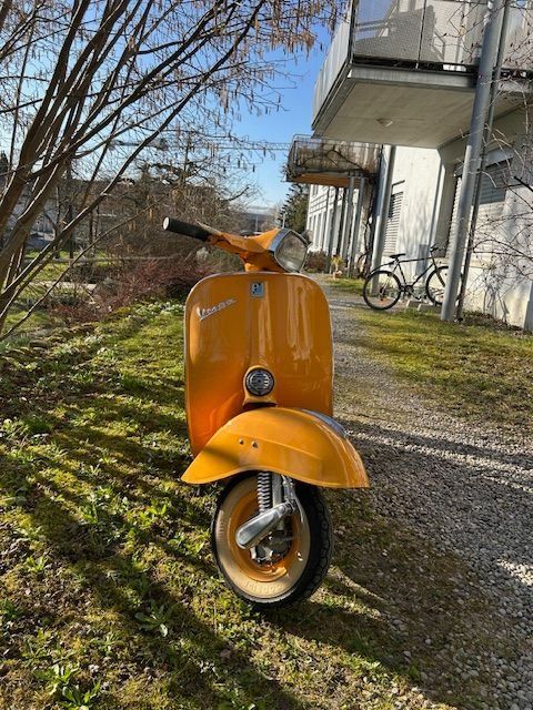 Vespa GT 125 VNL1 (Gebraucht) in Winterthur für CHF 8000 – nur Abholung auf Ricardo kaufen