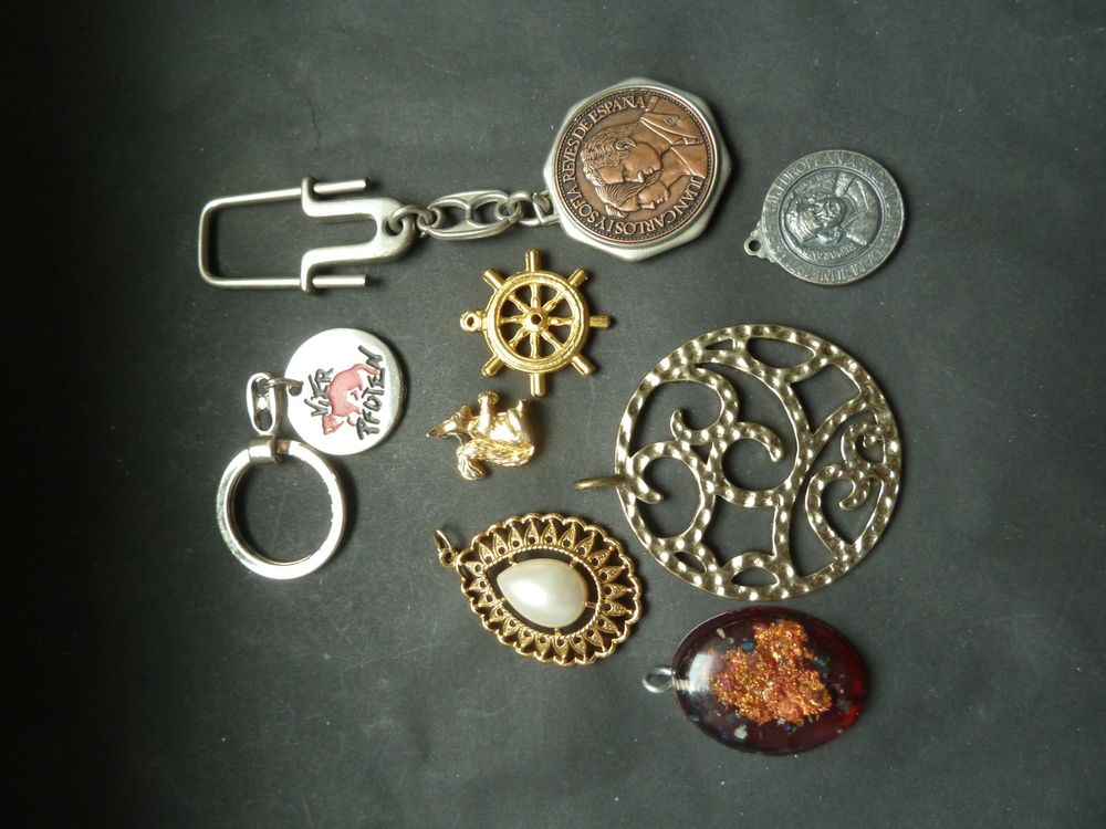 8 verschiedene Vintage Sachen (Gebraucht) in Bern für CHF 20 – mit ...